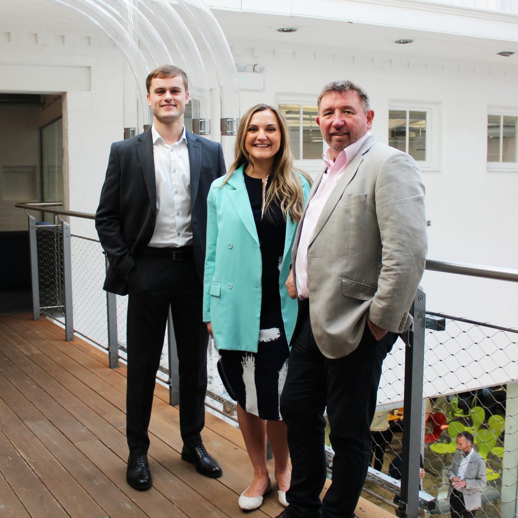 Deal Advisory Services | Deal Advisory Newcastle - UNW